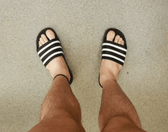 Slides vs Flip Flops - What's The Difference? - The Men Hero